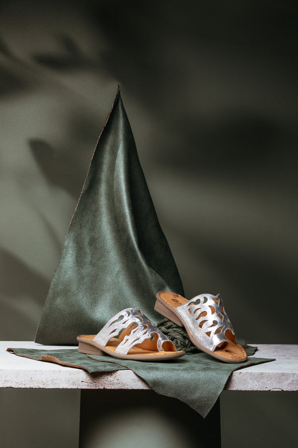 Isivina Toe Thong Sandal - Hazel (Tan) – Tsonga AU