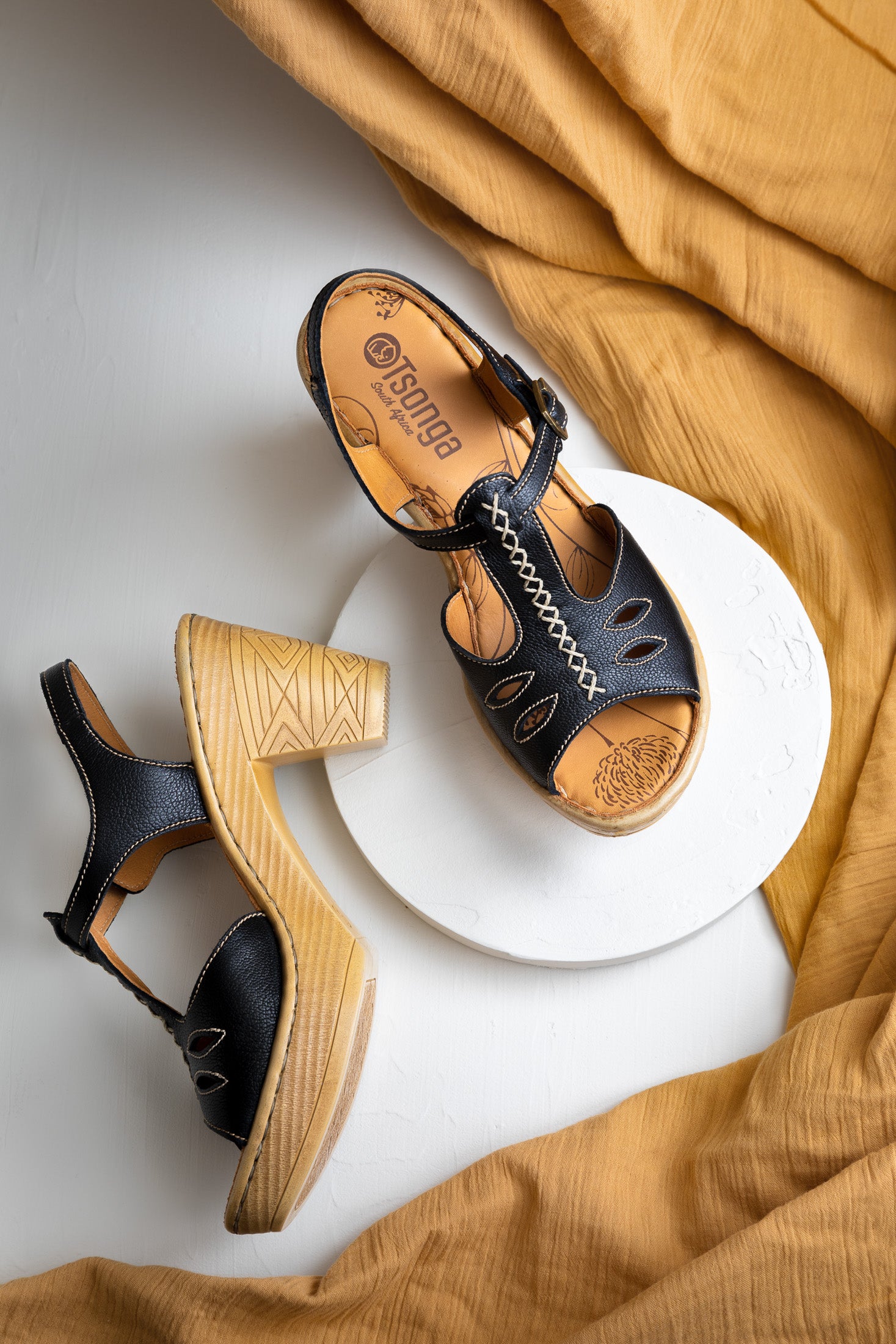 Mekleza Leather Wedge Sandal - Black – Tsonga AU